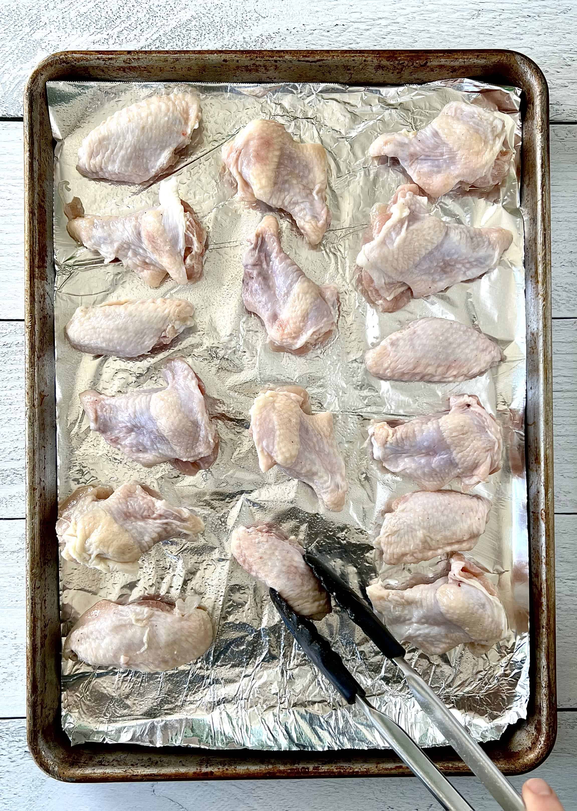 Paleo Chicken Wings with Honey Garlic Chili Sauce - Paleo Gluten-Free Guy