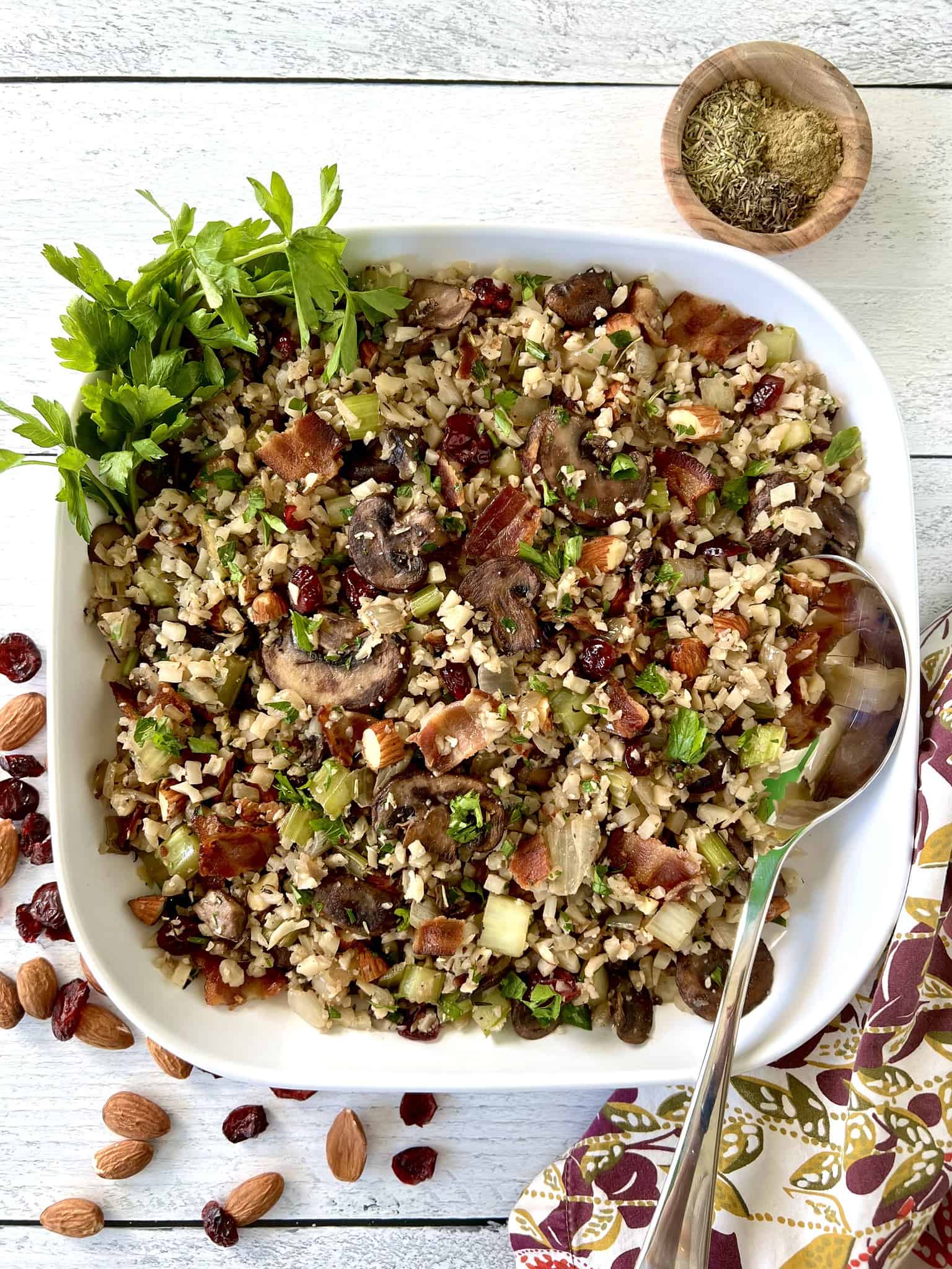 Riced Cauliflower Stuffing (Paleo, Whole30) - Paleo Gluten-Free Guy